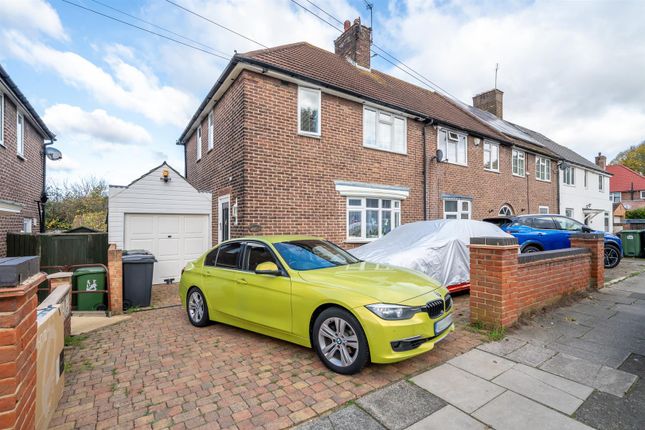 Farmfield Road Downham Bromley Br1 3 Bedroom End Terrace House For