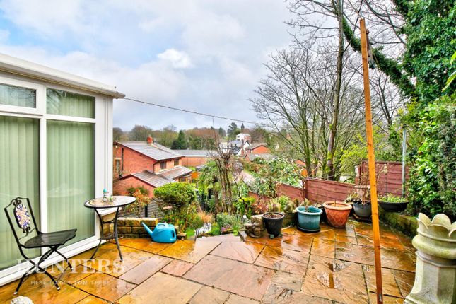 Chadderton Fold, Oldham OL1, 4 bedroom detached bungalow for sale ...