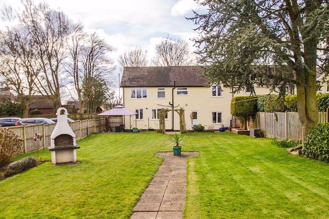 Lichfield Road, Edial, Burntwood WS7, 4 bedroom equestrian property for ...