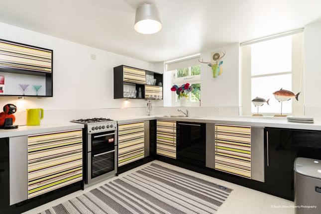 5 bed detached house for sale in Marine Parade, Penarth CF64 - 67868912 ...