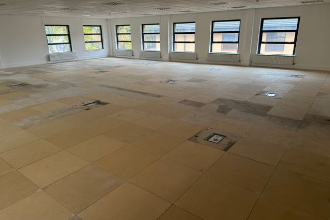 Trident Court, Ocean Way, Cardiff CF24, office to let - 68745628 ...