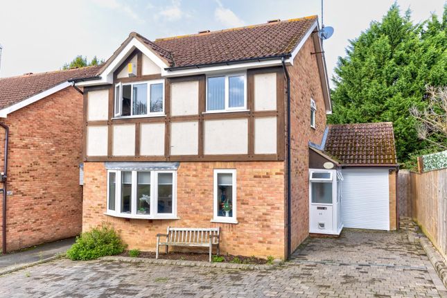 Icknield Drive West Hunsbury Northampton Nn4 4 Bedroom Detached