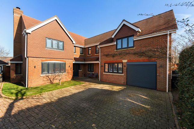 Cobham Drive, Kings Hill ME19, 6 bedroom detached house for sale ...
