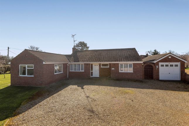 Beach Road, Holme Next The Sea, Hunstanton PE36, 3 bedroom detached ...