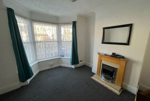 Plane Street, Hull HU3, 3 bedroom terraced house to rent - 67614377 ...