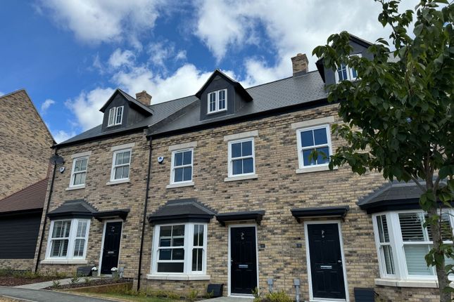 Homes for Sale in High Street, Stotfold, Hitchin SG5 - Buy Property in ...