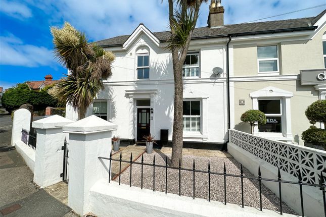 Kingsteignton Road Newton Abbot Tq12 3 Bedroom Semi Detached House