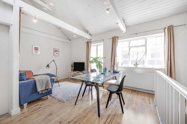 Simon Close, Portobello Road, London W11, 1 bedroom flat to rent ...