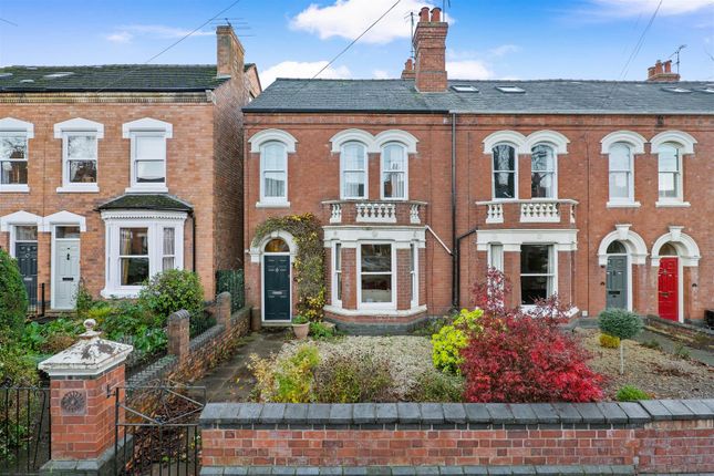 Homes for Sale in Worcester - Buy Property in Worcester - Primelocation