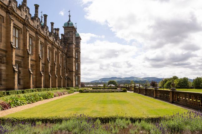 Donaldson Drive, West End, Edinburgh EH12, 2 bedroom flat for sale ...