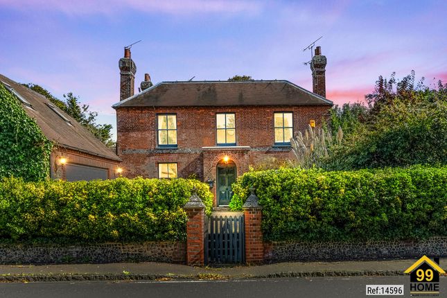 Lyminster Road, Littlehampton, West Sussex BN17, 5 bedroom detached ...