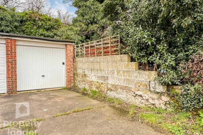 Chartwell Court, Sprowston, Norwich NR7, 3 bedroom detached bungalow ...