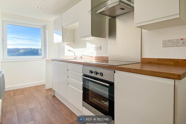 Mixenden Road, Halifax HX2, 2 bedroom flat to rent - 58549249 ...