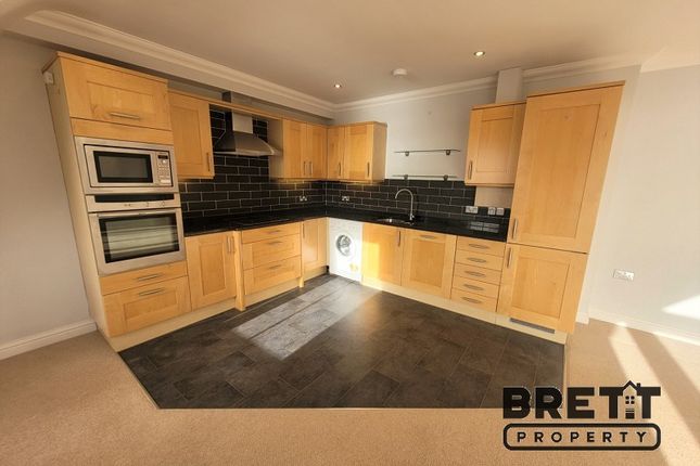 Fermoy House, Charles Street, Milford Haven, Pembrokeshire. SA73, 2 ...