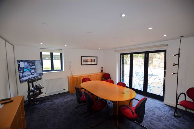Calton Road, Edinburgh EH8, office to let - 68455887 | PrimeLocation