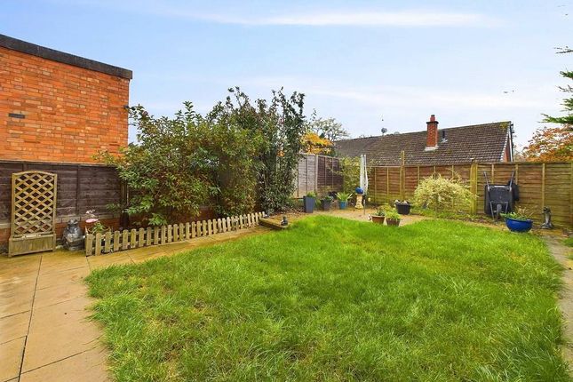 Brickfields Road, Worcester, Worcestershire WR4, 3 bedroom semi ...