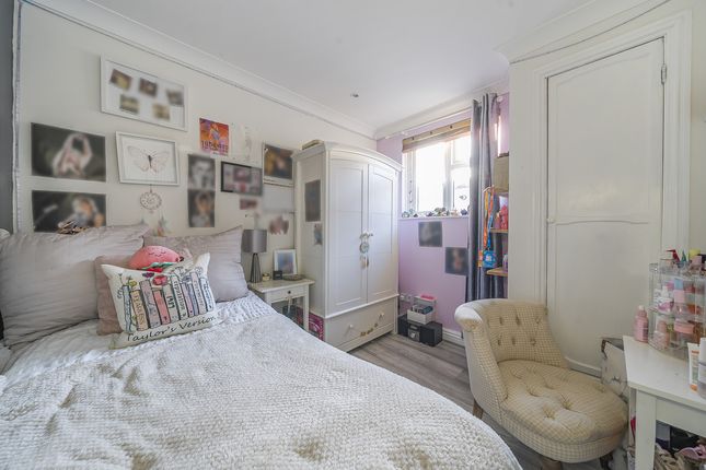 Netley Road, Fareham PO14, 4 bedroom bungalow for sale - 69554026 ...