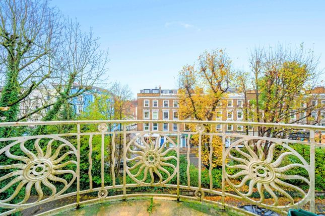 Chalcot Gardens, Belsize Park NW3, 3 bedroom penthouse for sale ...