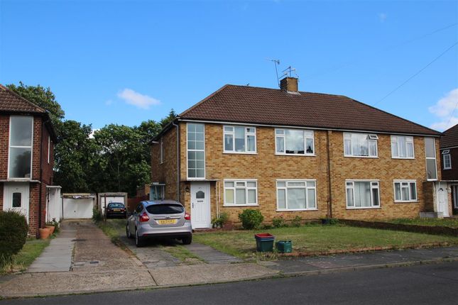 2 Bedroom Flats to Buy in Feltham, London - Primelocation
