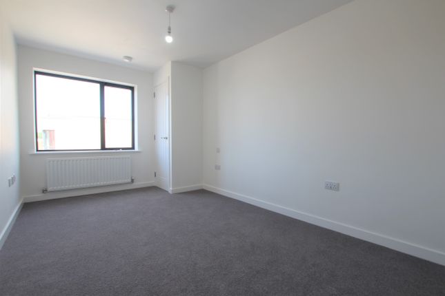 Harecastle House, Waterside Way, Nottingham NG2, 2 bedroom flat to rent ...