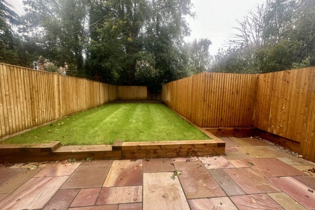 Trinity Road, Folkestone CT20, 2 bedroom flat to rent - 65895465 ...