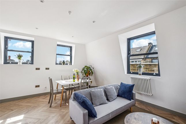 Trinity Road, London SW17, 1 bedroom flat for sale - 70019501 ...