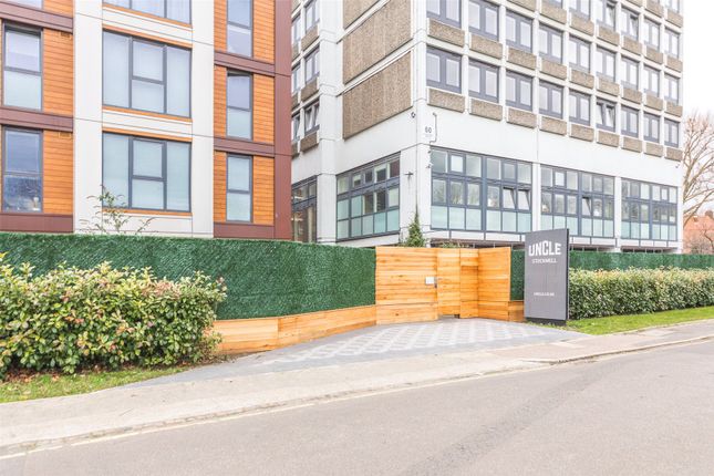 Uncle Stockwell, 60 Courland Grove, London SW8, studio to rent ...