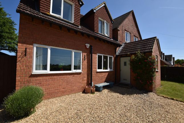 Horton Road, Hackleton, Northampton NN7, 4 bedroom country house for ...