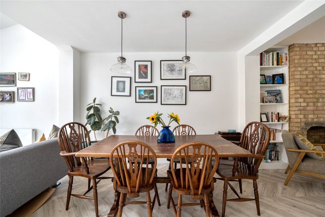 Conical Corner, Enfield EN2, 4 bedroom detached house for sale ...