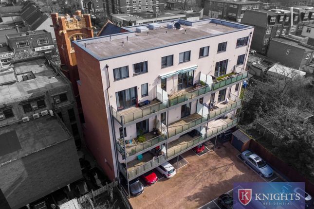 Wycliffe House, 245-247 Cranbook Road, Ilford IG1, 3 bedroom flat for ...