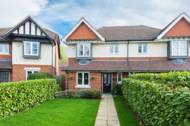 Homes for Sale in High Street, Iver SL0 - Buy Property in High Street ...