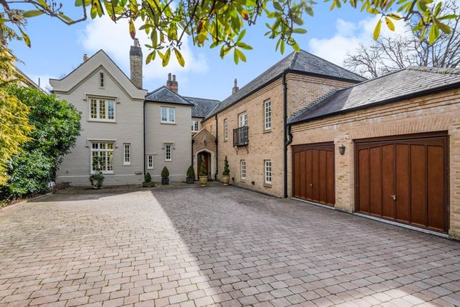 Dodwell Lane Bursledon Southampton So31 5 Bedroom Detached House For