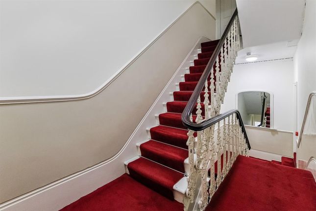 Collingham Place, London SW5, 4 bedroom maisonette for sale - 63469792 ...