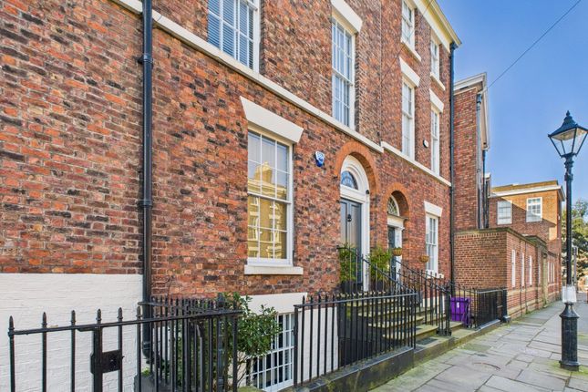 Falkner Street, Georgian Quarter, Liverpool. L8, 4 bedroom terraced ...