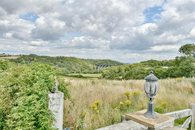 Viaduct View, Porthkerry, Rhoose CF62, 3 bedroom detached bungalow for ...