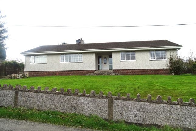 Trefelin, Dulas, Amlwch, Ynys Mon LL70, 3 bedroom bungalow to rent ...