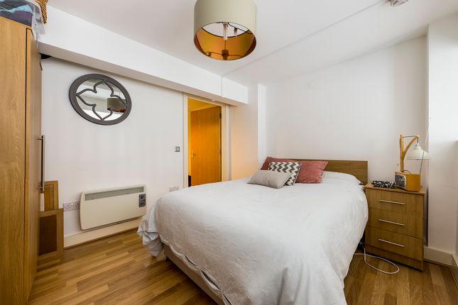 Kilvey Terrace, St Thomas, Swansea SA1, 1 bedroom flat for sale - 69576683 | PrimeLocation