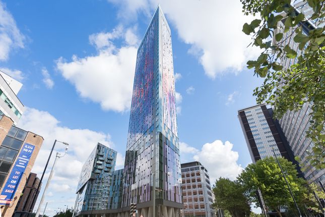 Saffron Central Square, Croydon CR0, 3 bedroom flat for sale - 67388972 ...