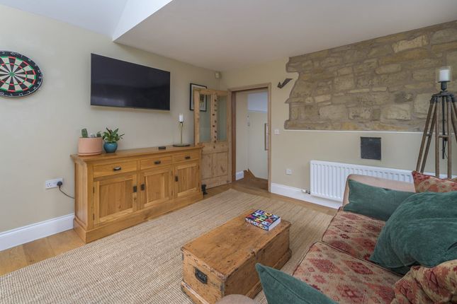 Bondgate Villa, Bondgate Without, Alnwick NE66, 5 bedroom semi-detached ...