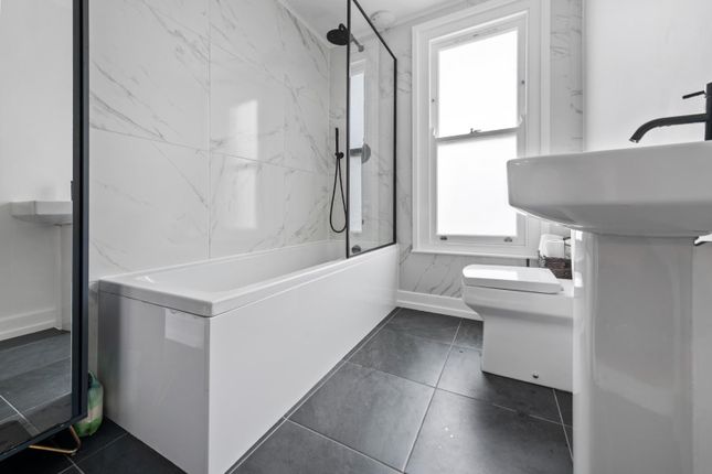 Amhurst Road, London E8, 3 bedroom flat for sale - 63534991 | PrimeLocation