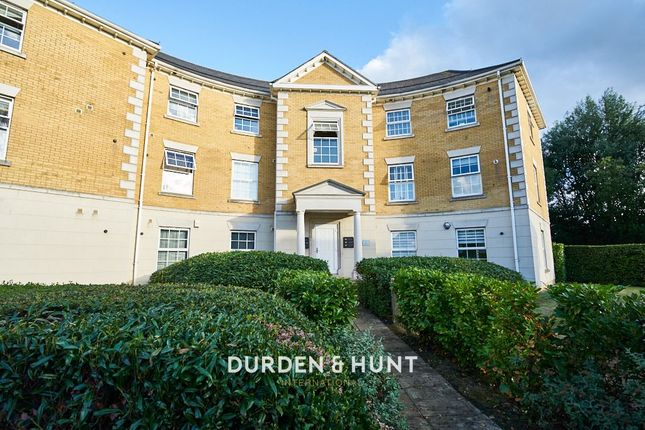 Queen Elizabeth Court, Greenwich Way EN9, 2 bedroom flat for sale ...