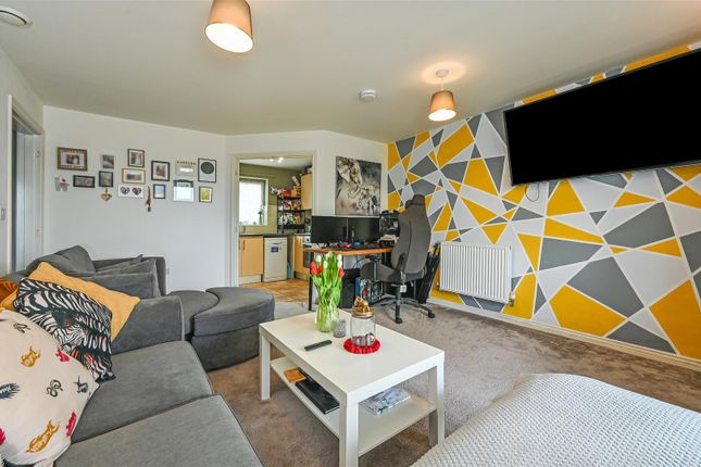 Harrow Court, Waterlooville PO7, 1 bedroom flat for sale - 64530308 ...