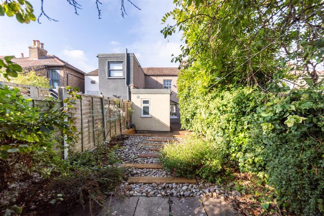 Byron Road, London E17, 2 bedroom terraced house for sale - 66586165 ...