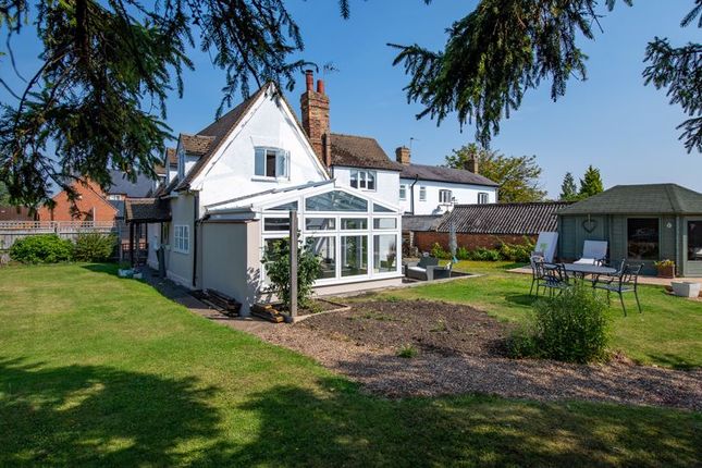 Buckingham Road, Bletchley, Milton Keynes MK3, 4 bedroom cottage for ...