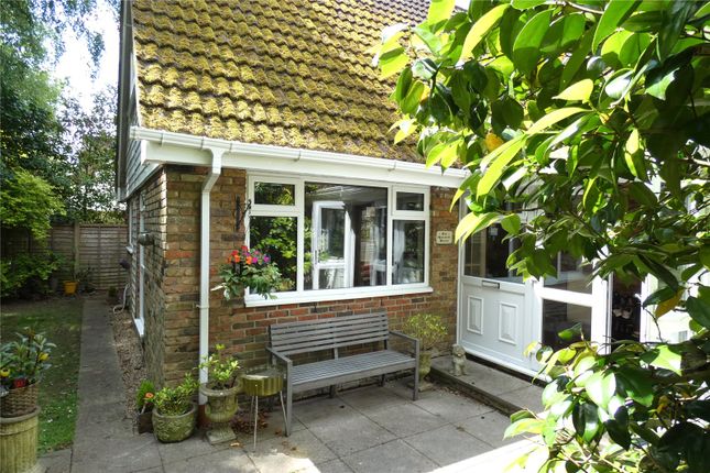 Pinewood Avenue, Crowthorne, Berkshire RG45, 5 bedroom detached house ...