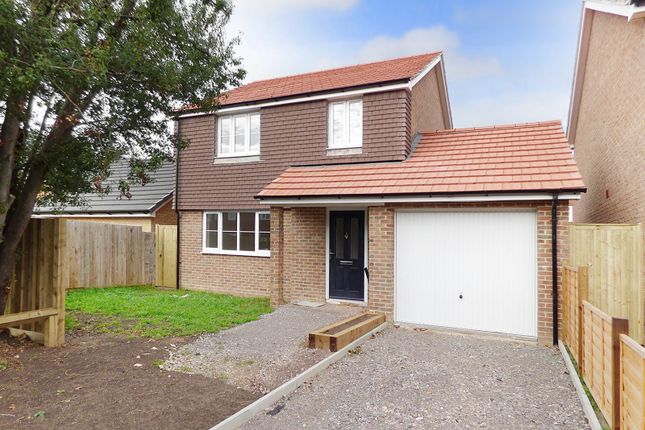 Homes for Sale in Lyminster Road, Wick, Littlehampton BN17 - Buy ...