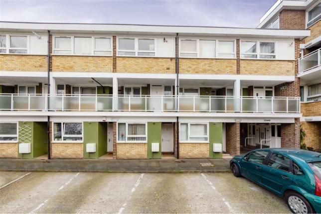 Yates Court, Willesden Lane, London NW2, studio for sale - 54522061 ...