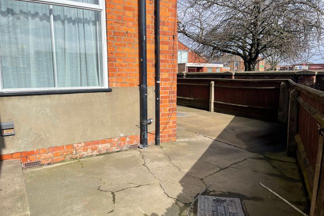 Main Ridge West, Boston PE21, 4 bedroom flat to rent - 58368724 ...