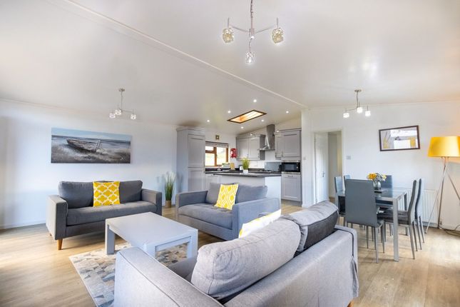 Millbrook, Torpoint PL10, 3 bedroom lodge for sale - 67669701 ...