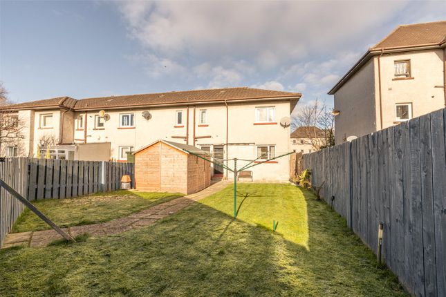 West Pilton Gardens, Edinburgh EH4, 4 bedroom end terrace house for ...